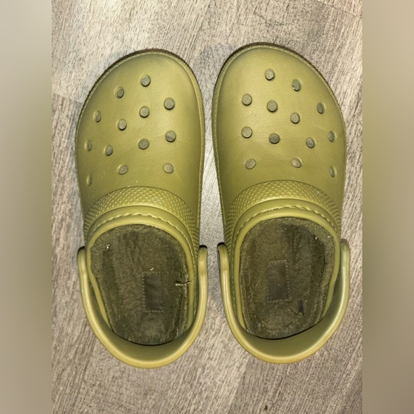 CROCS | Shoes | Green Cross | Poshmark